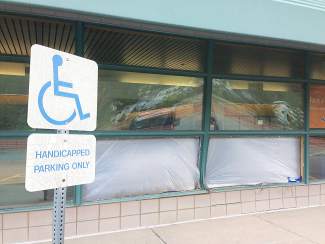 Car runs into Vail Post Office | VailDaily.com